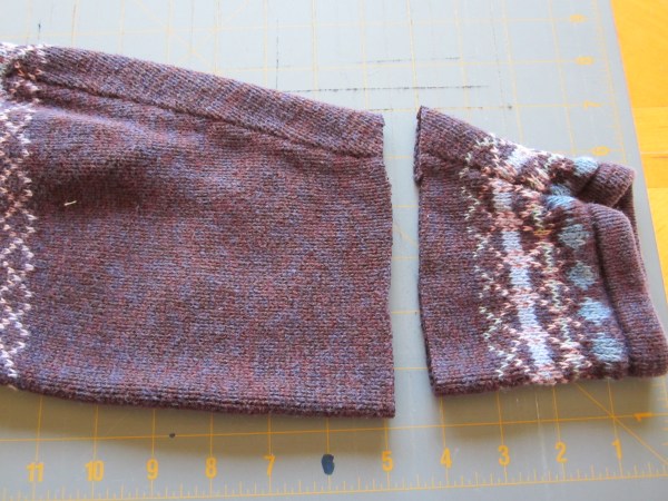Sweater Mitten Tutorial | The Renegade Seamstress