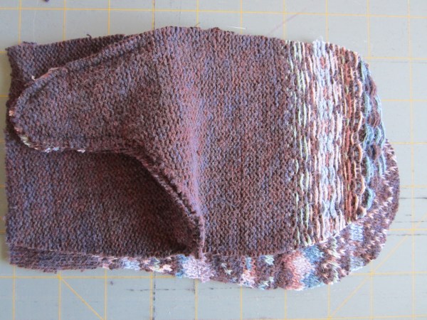 Sweater Mitten Tutorial | The Renegade Seamstress