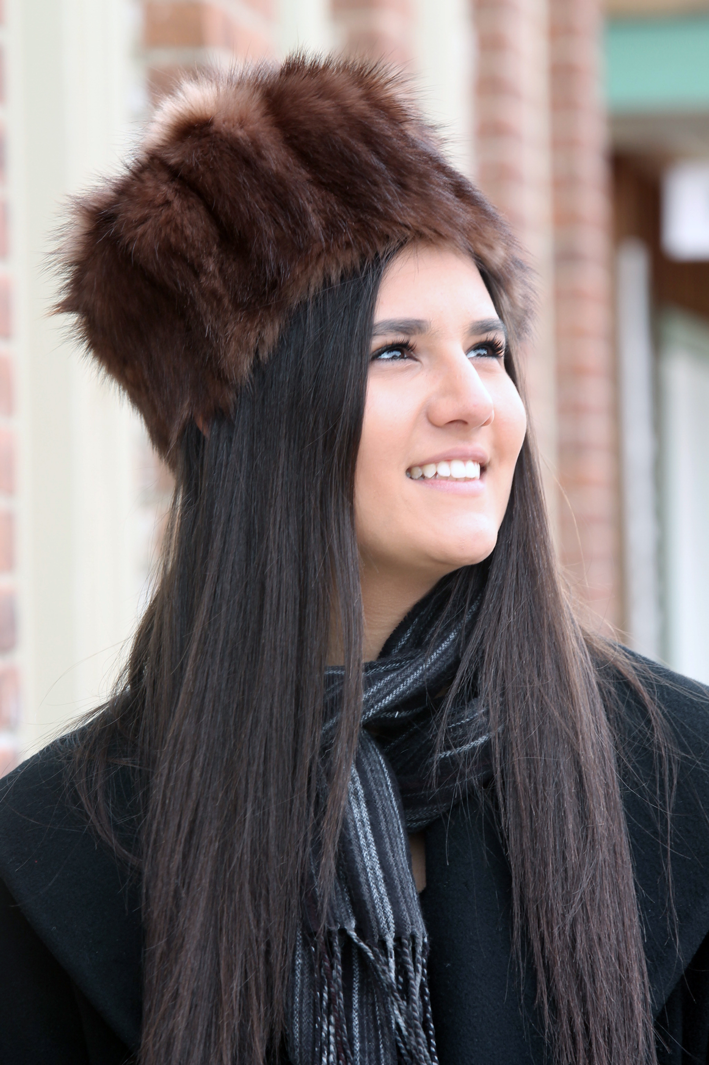 How to Make a Vintage Dr. Zhivago (Faux) Fur Hat, Plus Removable Fur ...